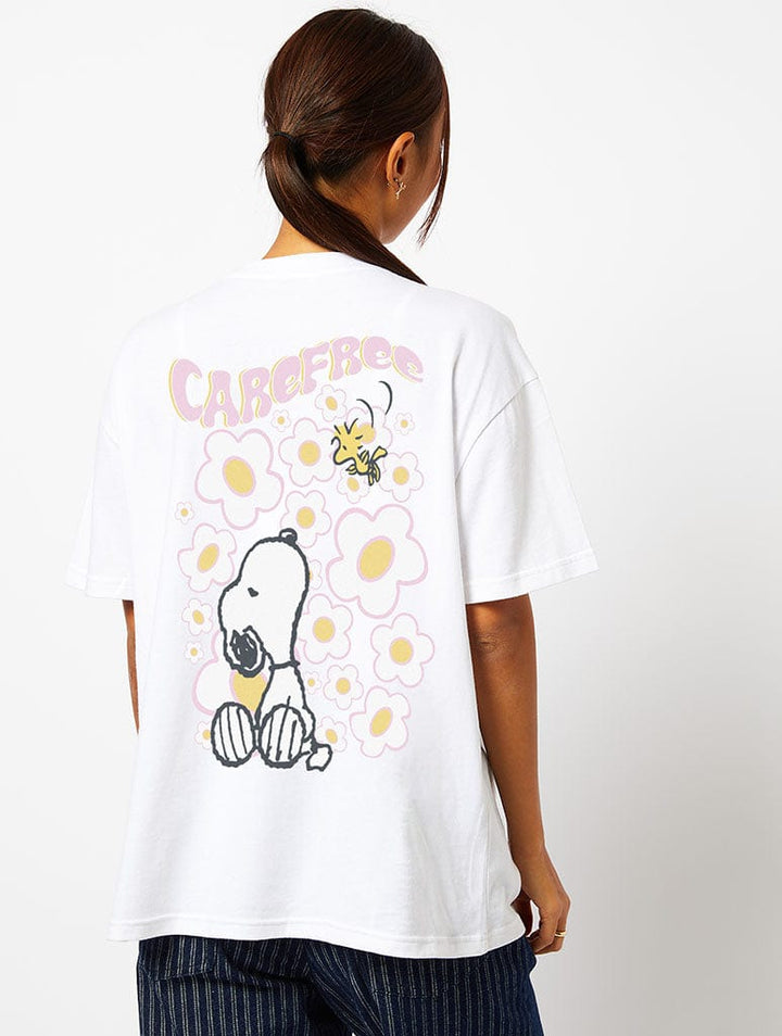 Peanuts x Skinnydip Snoopy Care Free T-Shirt in Ecru | Original Snoopy ...