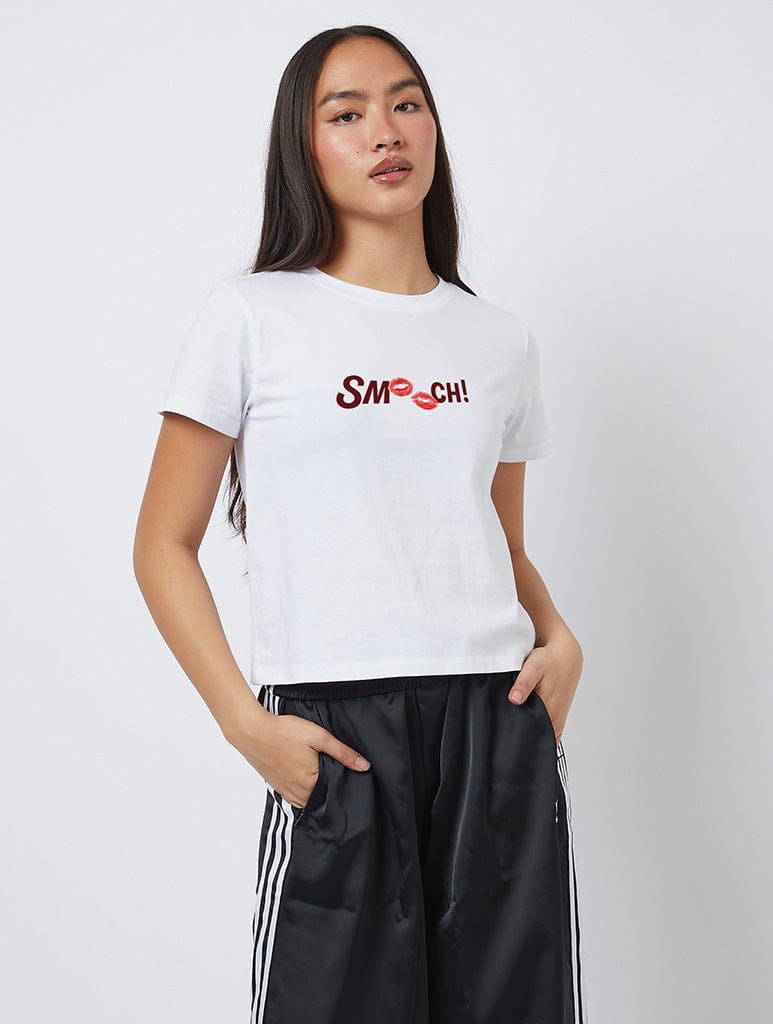 Smooch Baby T-Shirt In White | Valentine's Baby T-Shirts | Skinnydip London